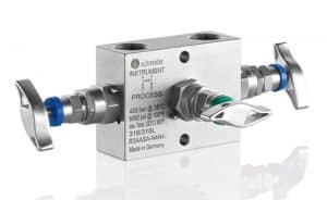 What is a valve manifold and where are valve manifolds used?